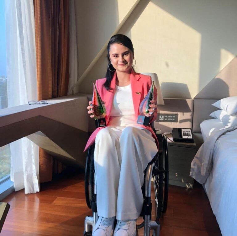 Avani Lekhara Biography, Wiki, Age, Family, Boyfriend, Hometown, Photos ...