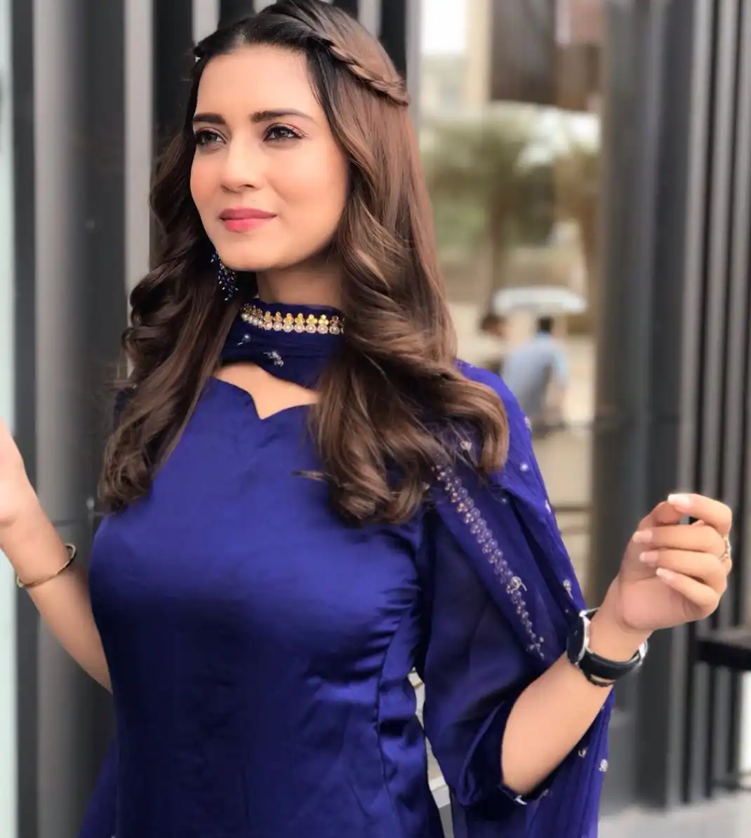 Akansha Sareen Biography, Wiki, Age, Family, Boyfriend, Hometown ...