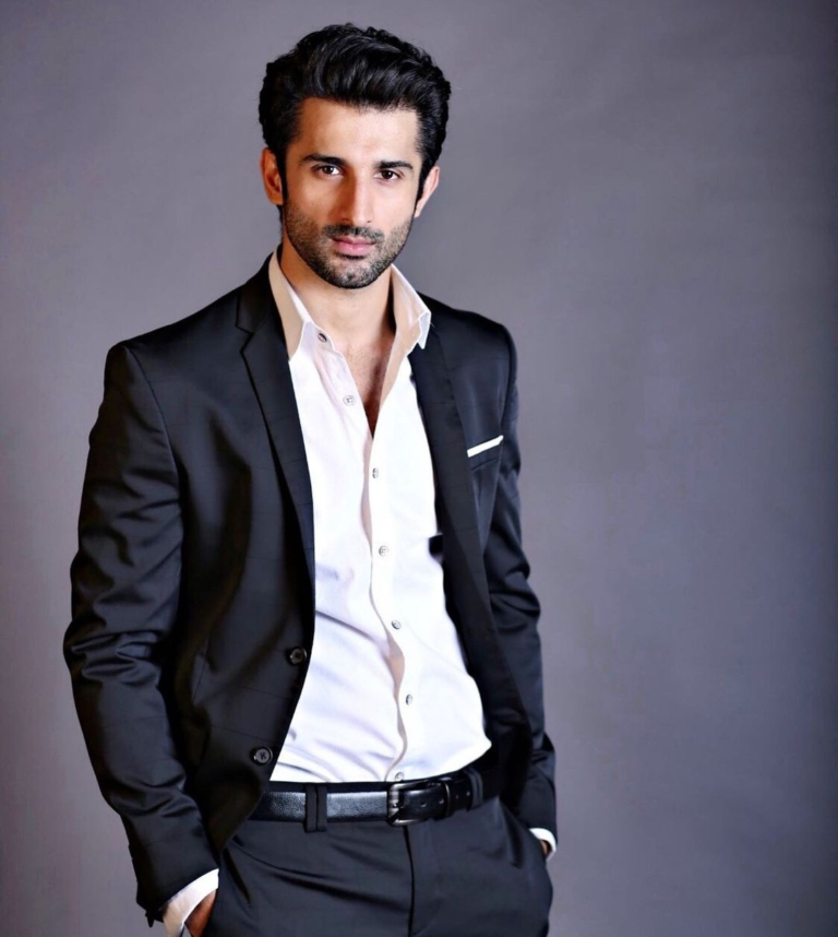Sidhant Gupta Age, Biography, Wiki, Family, Address, Hometown, Photos ...