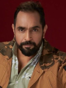 Vishwajeet Pradhan Age, Biography, Wiki, Wife, Family, Address ...